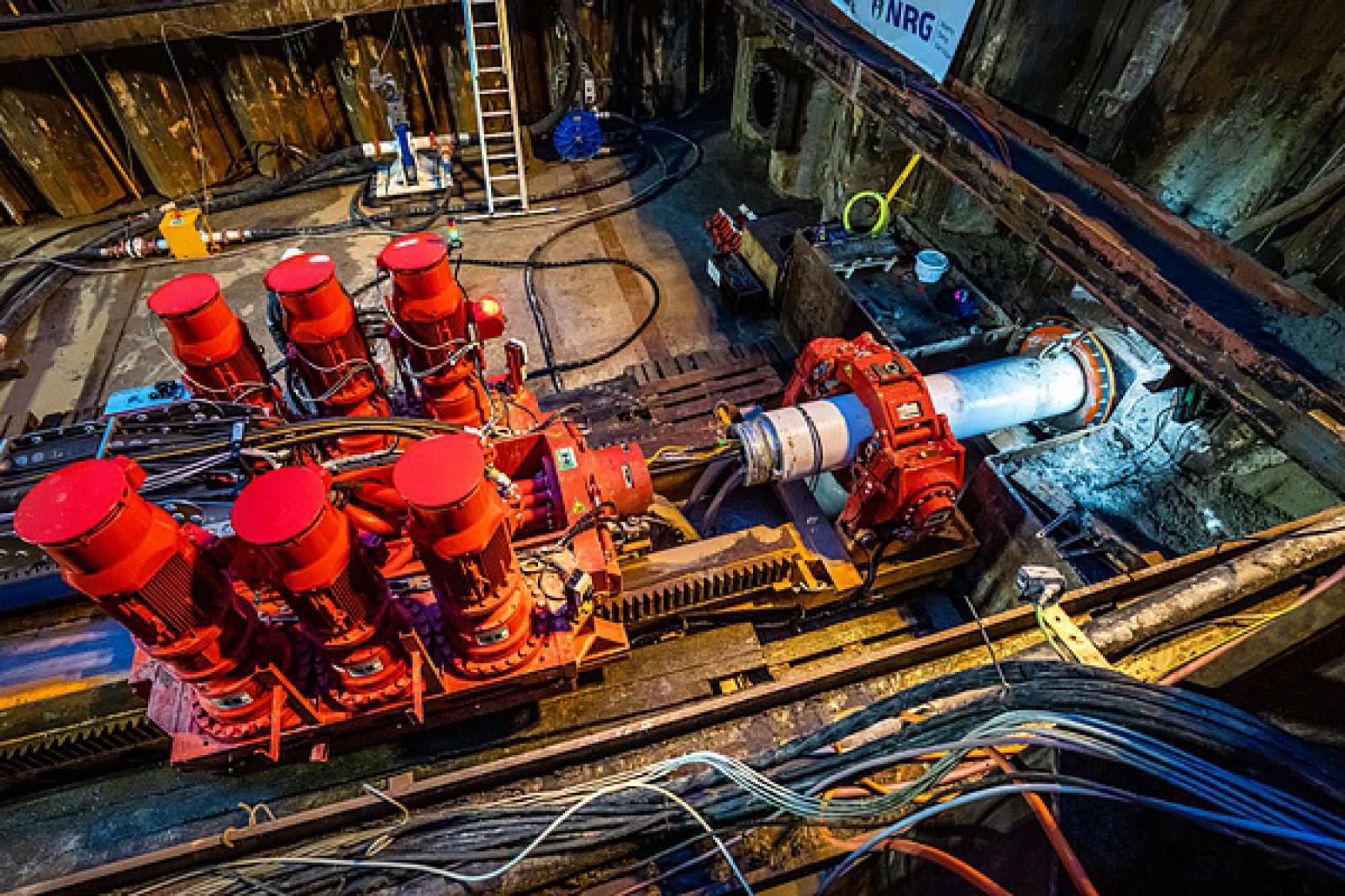 Pilot E-Power Pipe wint NSTT No Dig Award - Land+Water